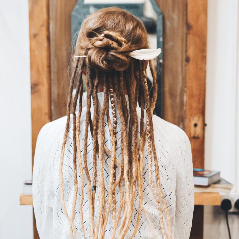 Why are my dreads so Fluffy? - CrafterElena