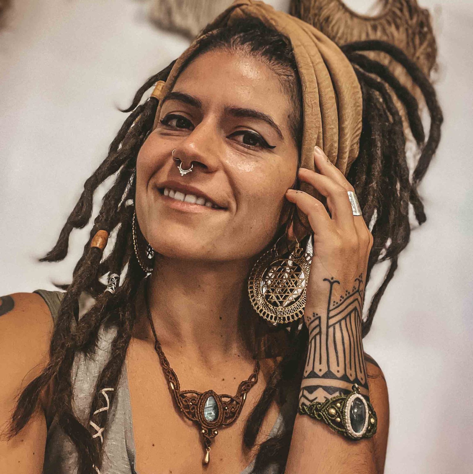 Headbands, Scarfs & Hats for Dreadlocks – Stylish Accessories